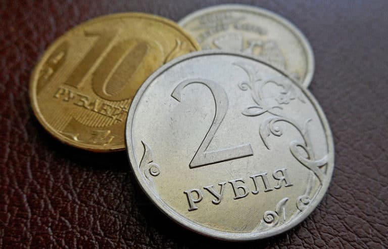 What Currency Should You Take To Russia On A Visit?
